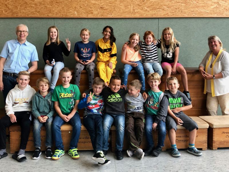 Unsere Klassen - Grundschule Steinbergkirche